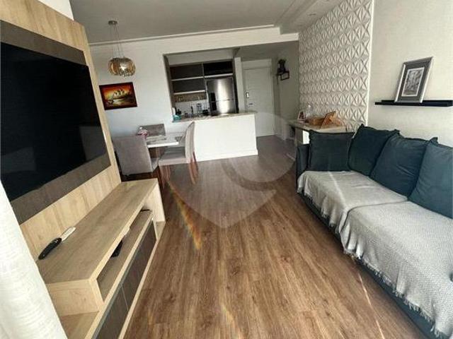 Apartamento com 3 quartos à venda em Além Ponte SP