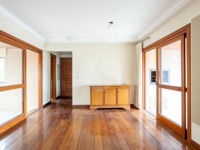 Apartamento com 3 quartos à venda em Auxiliadora RS