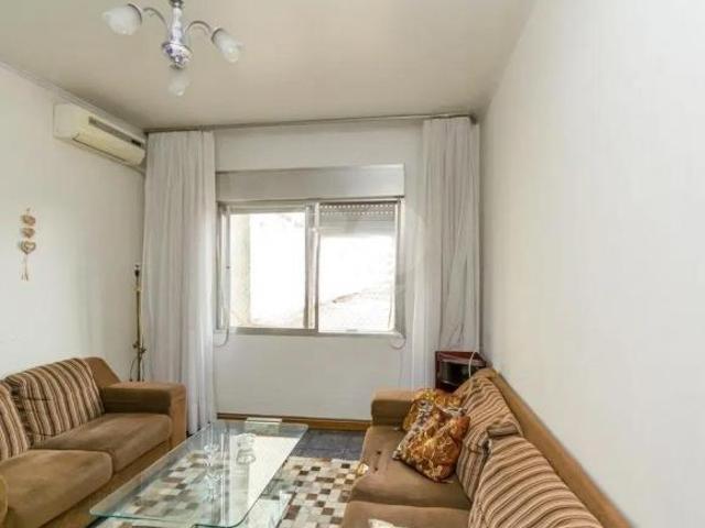 Apartamento com 3 quartos à venda em Azenha RS