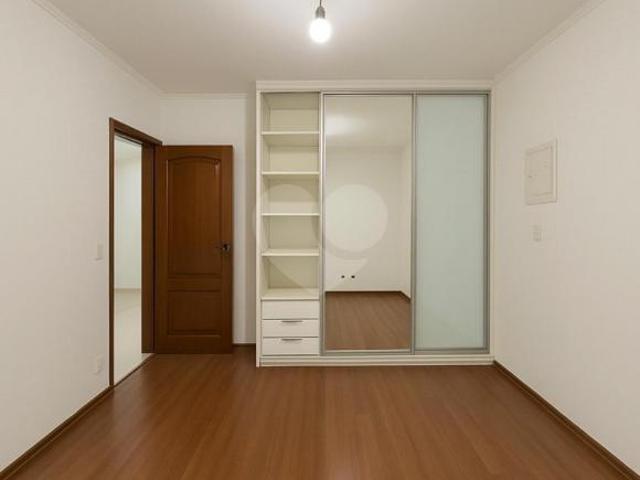Apartamento com 3 quartos à venda em Boqueirão SP