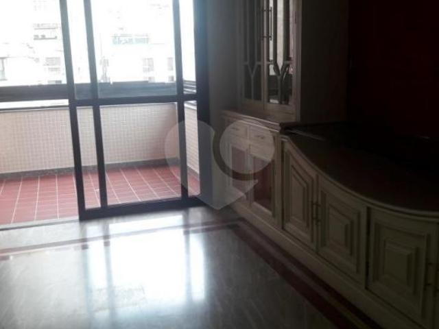 Apartamento com 3 quartos à venda em Boqueirão SP
