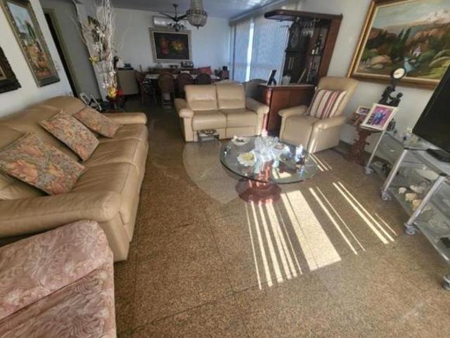 Apartamento com 3 quartos à venda em Boqueirão SP
