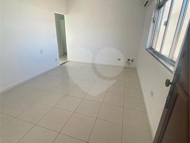Apartamento com 3 quartos à venda em Boqueirão SP