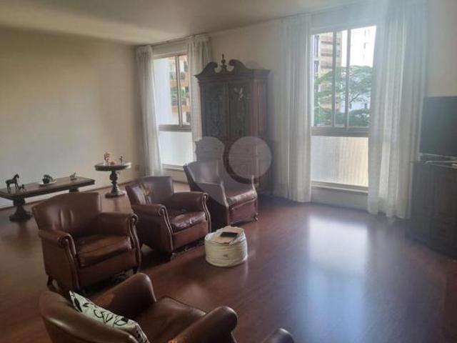 Apartamento com 3 quartos à venda em Bela vista SP