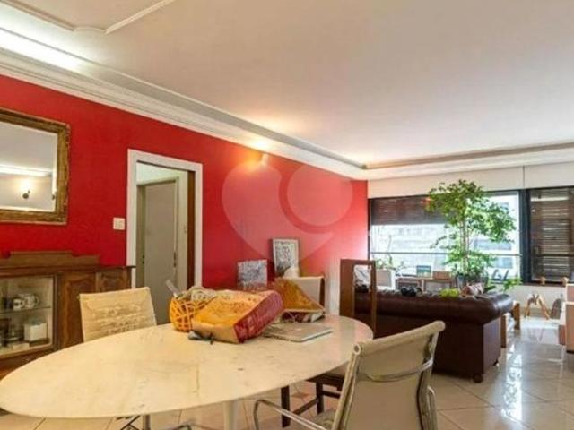 Apartamento com 3 quartos à venda em Bela vista SP