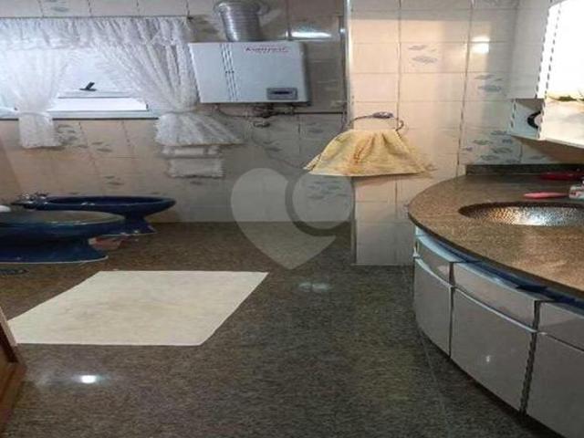 Apartamento com 3 quartos à venda em Bela vista SP