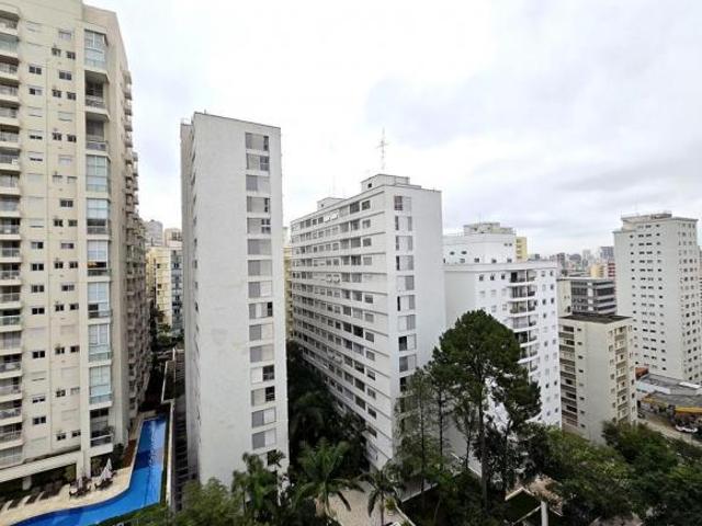 Apartamento com 3 quartos à venda em Bela vista SP