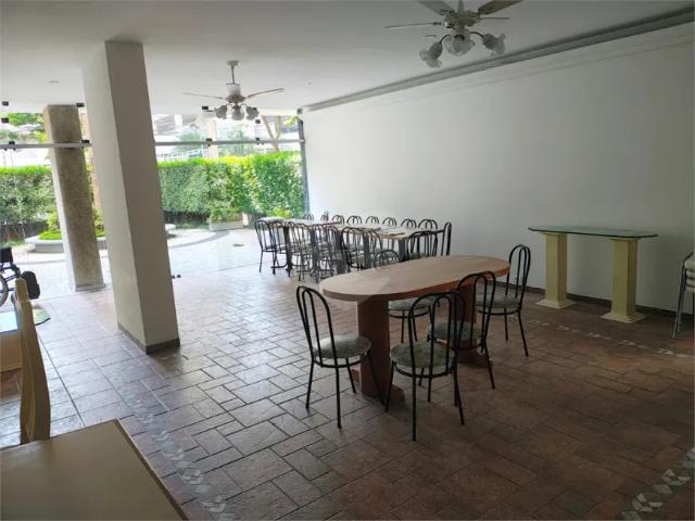 Apartamento com 3 quartos à venda em Bela vista SP