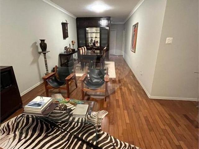 Apartamento com 3 quartos à venda em Bela vista SP