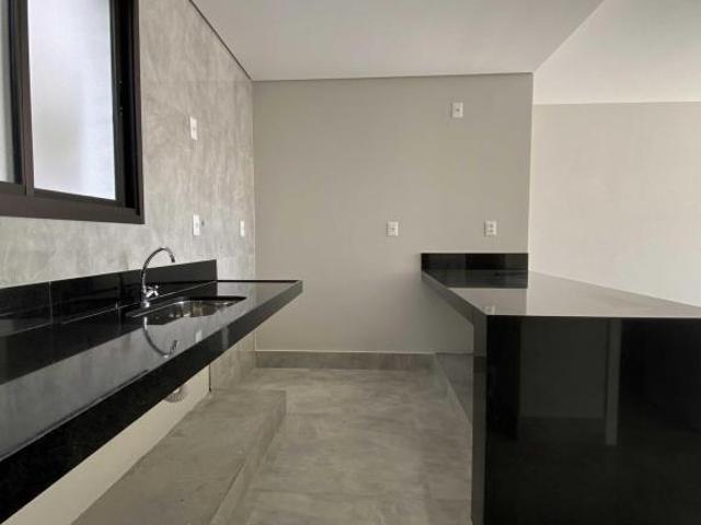 Apartamento com 3 quartos à venda em Belo Horizonte, no bairro Castelo