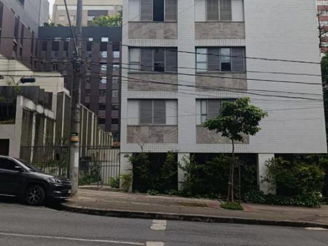 Apartamento com 3 quartos à venda em Belo Horizonte, no bairro Lourdes
