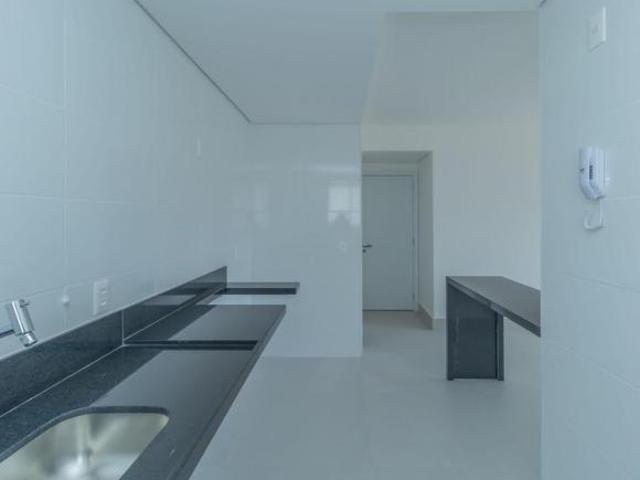 Apartamento com 3 quartos à venda em Belo Horizonte, no bairro Sagrada Família