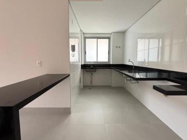 Apartamento com 3 quartos à venda em Belo Horizonte, no bairro Sagrada Família