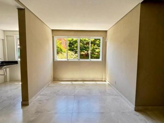 Apartamento com 3 quartos à venda em Belo Horizonte, no bairro Sagrada Família