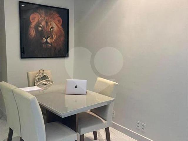 Apartamento com 3 quartos à venda em Brás SP