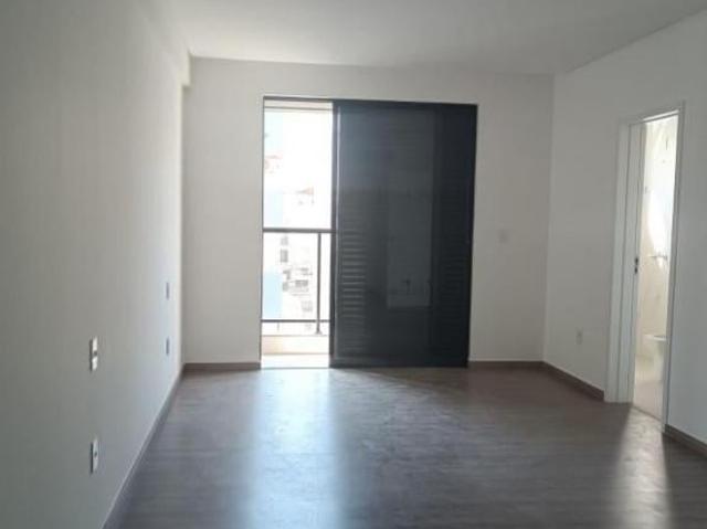 Apartamento com 3 quartos à venda em Divinópolis, no bairro Centro