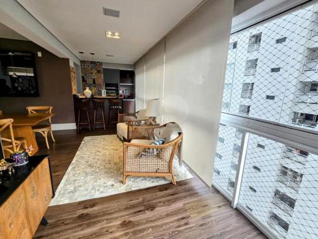 Apartamento com 3 quartos à venda em Embaré SP