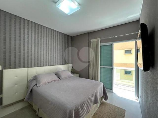 Apartamento com 3 quartos à venda em Enseada SP