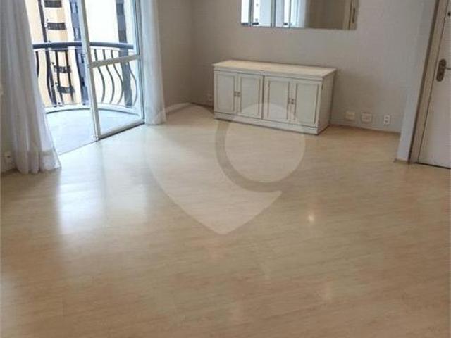 Apartamento com 3 quartos à venda em Indianópolis SP