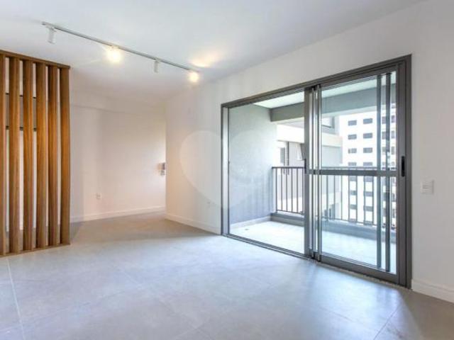Apartamento com 3 quartos à venda em Indianópolis SP