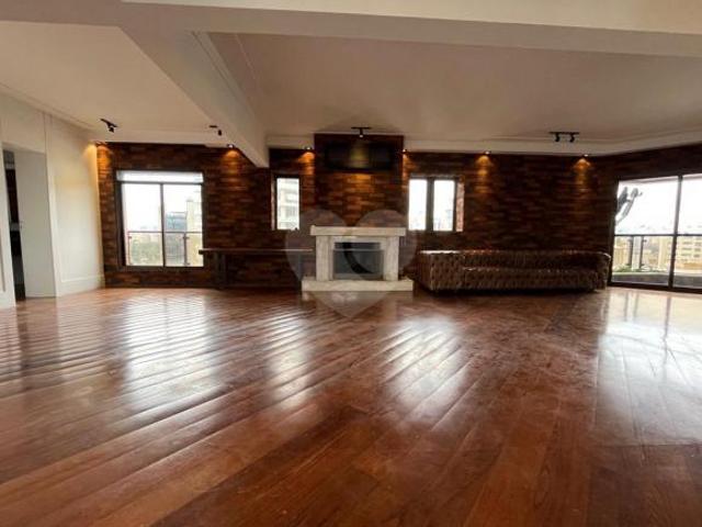 Apartamento com 3 quartos à venda em Itaim bibi SP