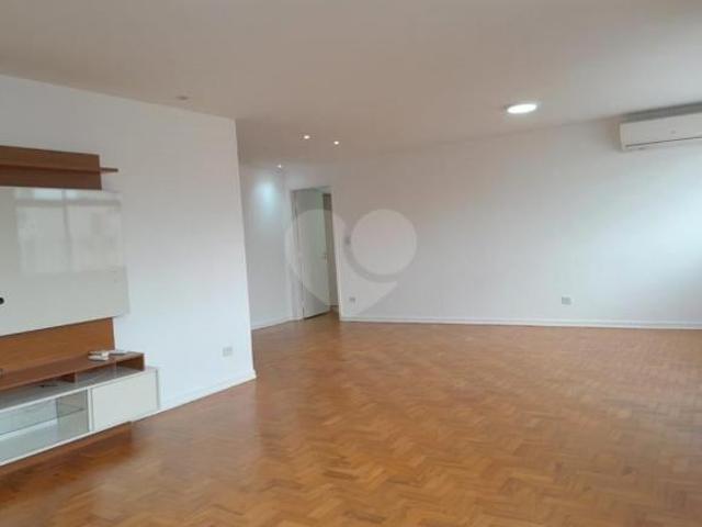 Apartamento com 3 quartos à venda em Itaim bibi SP