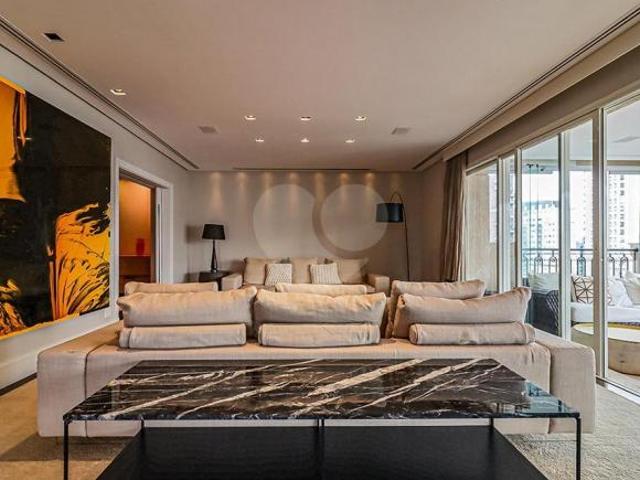 Apartamento com 3 quartos à venda em Itaim bibi SP