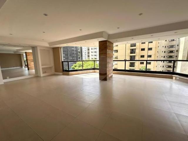 Apartamento com 3 quartos à venda em Itaim bibi SP