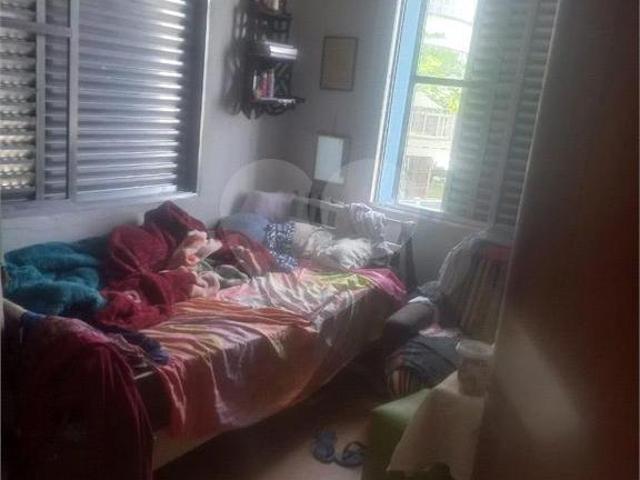Apartamento com 3 quartos à venda em Itararé SP