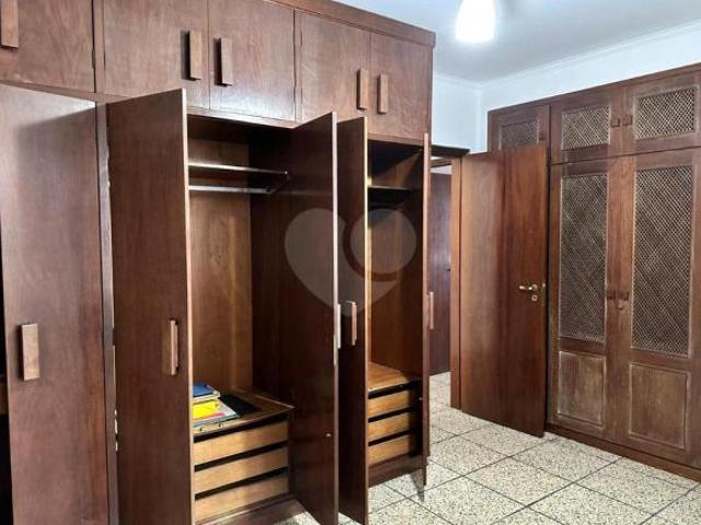 Apartamento com 3 quartos à venda em Itararé SP