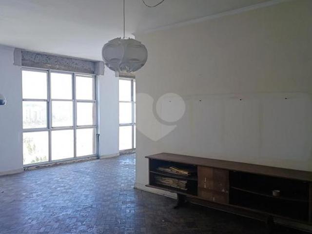 Apartamento com 3 quartos à venda em Itararé SP