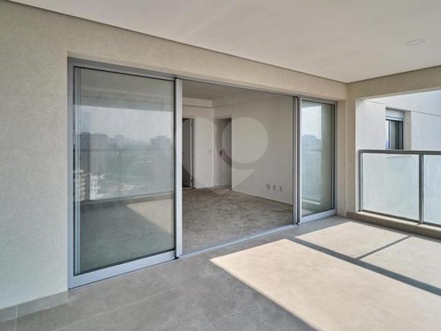 Apartamento com 3 quartos à venda em Jardim Marajoara