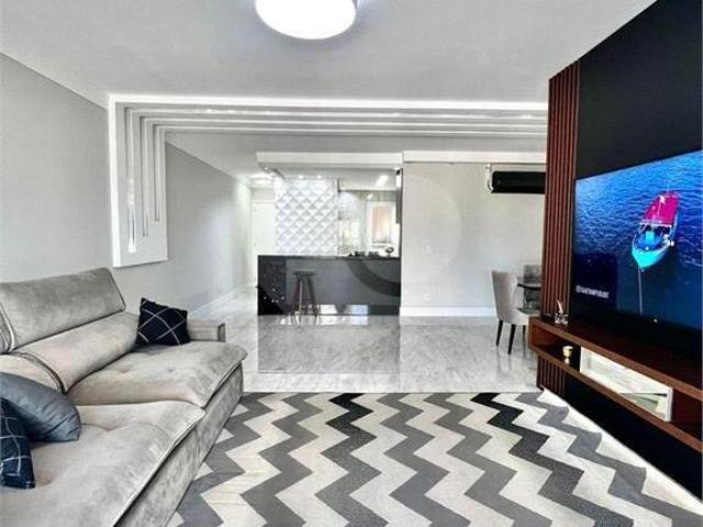 Apartamento com 3 quartos à venda em Jardim messina SP