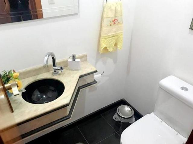 Apartamento com 3 quartos à venda em Jardim Avelino SP