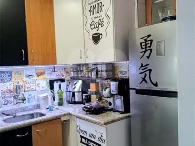 Apartamento com 3 quartos à venda em Jardim Bizarro SP