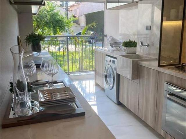 Apartamento com 3 quartos à venda em Jardim das acácias SP