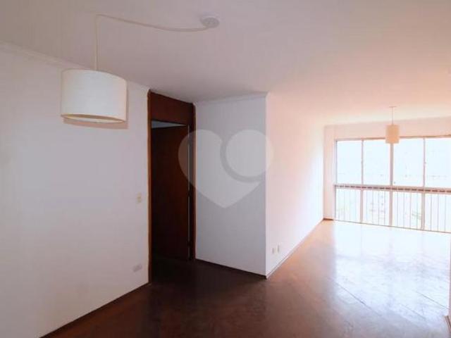 Apartamento com 3 quartos à venda em Jardim das laranjeiras SP