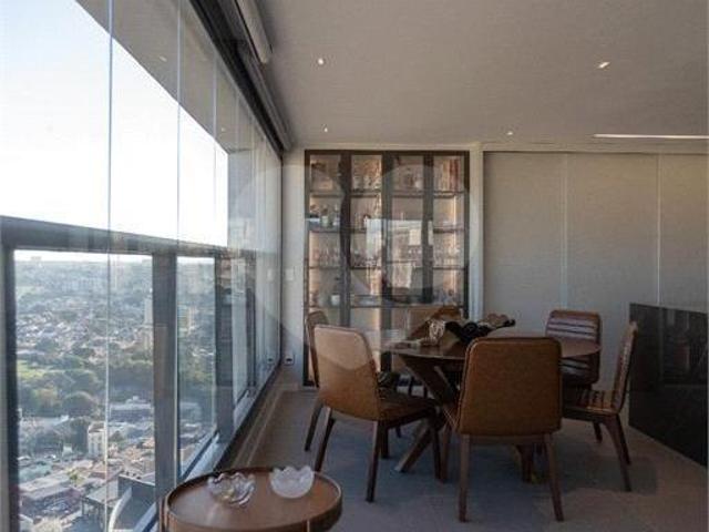 Apartamento com 3 quartos à venda em Jardim Faculdade SP
