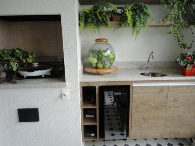 Apartamento com 3 quartos à venda em Jardim Fonte Do Morumbi SP