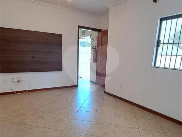Apartamento com 3 quartos à venda em Jardim Judith SP