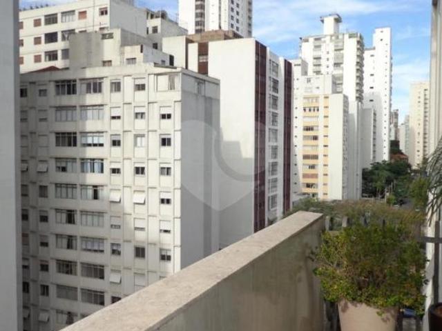 Apartamento com 3 quartos à venda em Jardim Paulista SP