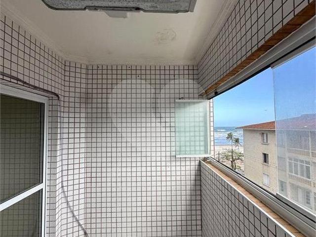 Apartamento com 3 quartos à venda em Ocian SP