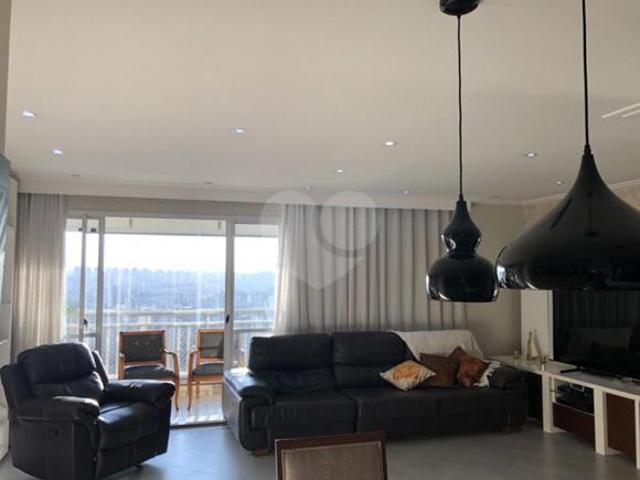 Apartamento com 3 quartos à venda em Lar são paulo SP