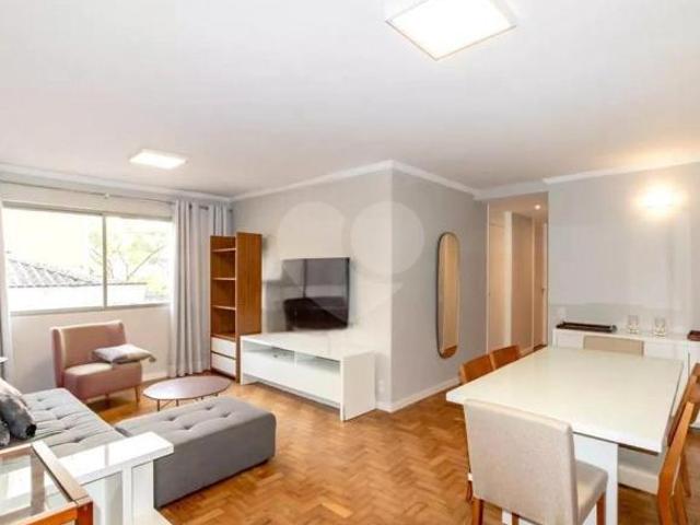 Apartamento com 3 quartos à venda em Moema SP