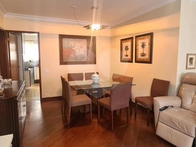 Apartamento com 3 quartos à venda em Moema SP