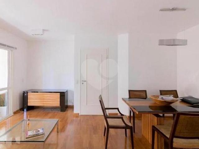 Apartamento com 3 quartos à venda em Moema SP