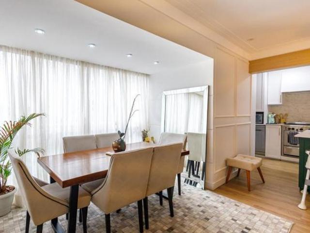 Apartamento com 3 quartos à venda em Moema SP