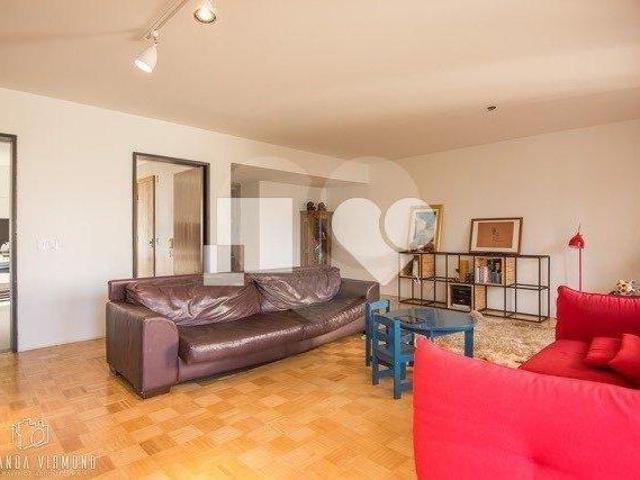 Apartamento com 3 quartos à venda em Moinhos de vento RS