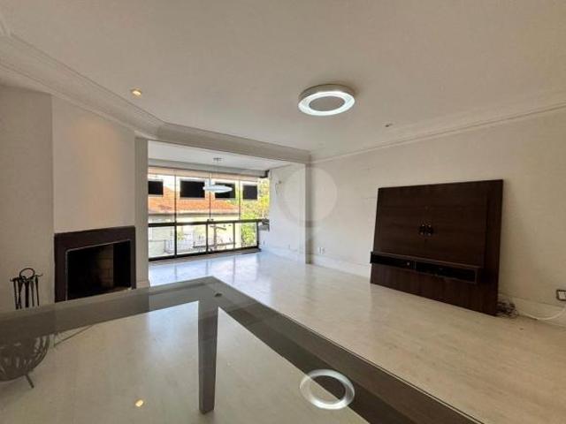 Apartamento com 3 quartos à venda em Moinhos De Vento RS