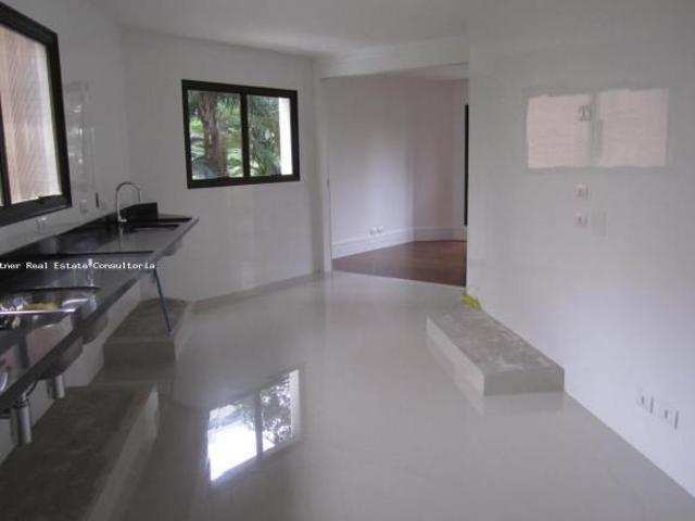 Apartamento com 3 quartos à venda em São Paulo, no bairro Vila Nova Conceição